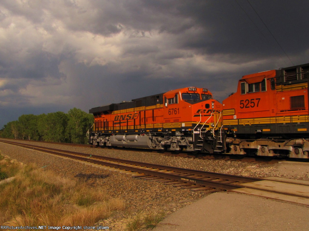 BNSF 6761 dpu.